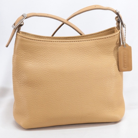Coach | Bags | Coach Vintage Lt Tan Hudson Small Zip Bag 687 | Poshmark